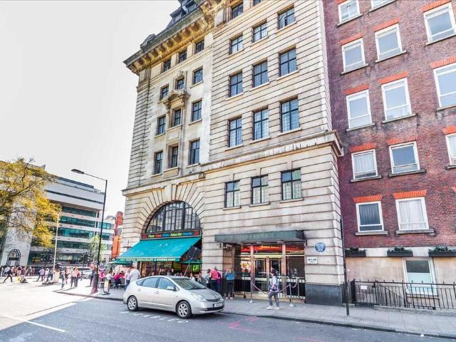 London NW1 2 bed apartment to rent £4,008 pcm £925 pw
