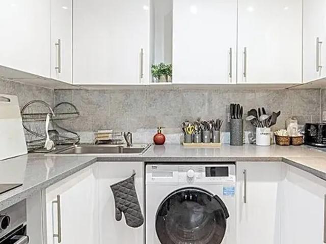 London, NW1 2PB, United Kingdom | 3 bed apartment for rent #160246547 | Rentberry