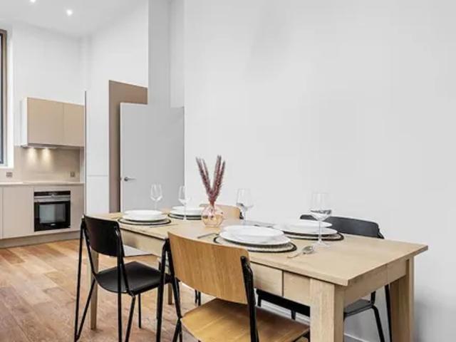 London, NW1 4DJ, United Kingdom | 2 bed apartment for rent #156313191 | Rentberry
