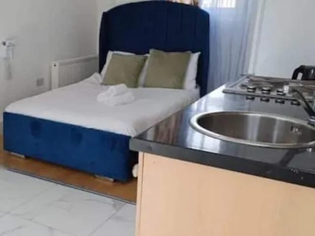 London, NW1 7AH, United Kingdom | Studio apartment for rent #154352650 | Rentberry