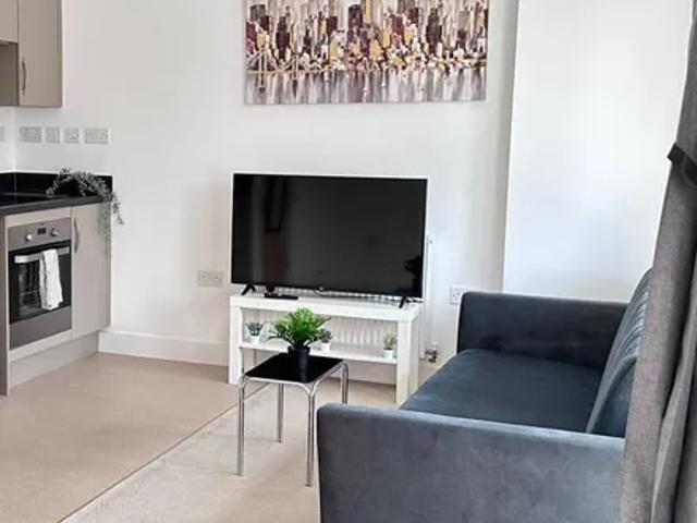 London, NW1 7EP, United Kingdom | Studio apartment for rent #165020699 | Rentberry