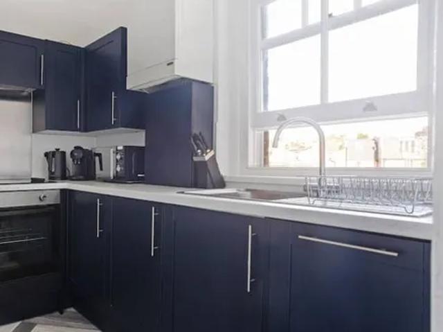 London, NW1 9QR, United Kingdom | 3 bed apartment for rent #164935304 | Rentberry