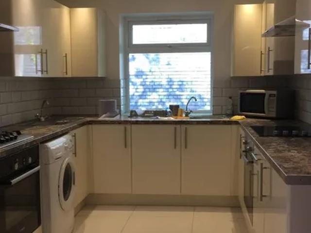 London, NW2 3LS, United Kingdom | 8 bed house for rent #97218926 | Rentberry