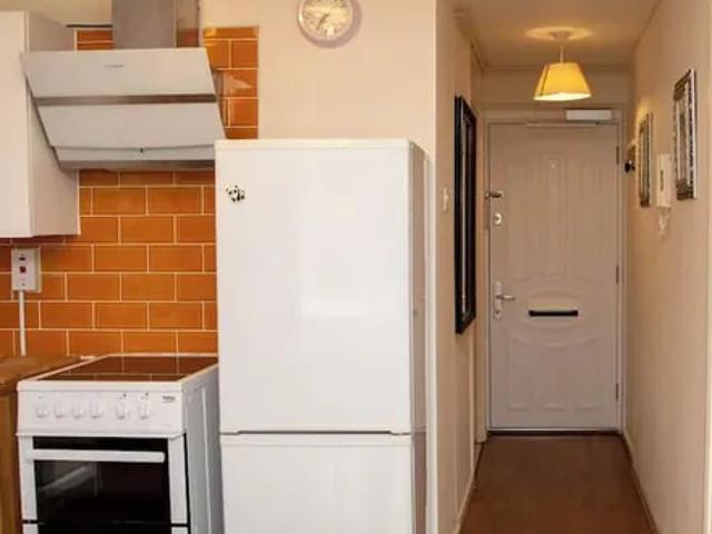 London, NW2 4BQ, United Kingdom | 2 bed apartment for rent #128736802 | Rentberry