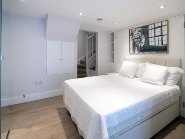 London NW3, Studio to rent, £1,650 pcm | PrimeLocation
