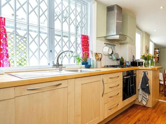 London, NW3 4LD, United Kingdom | 2 bed apartment for rent #168041858 | Rentberry