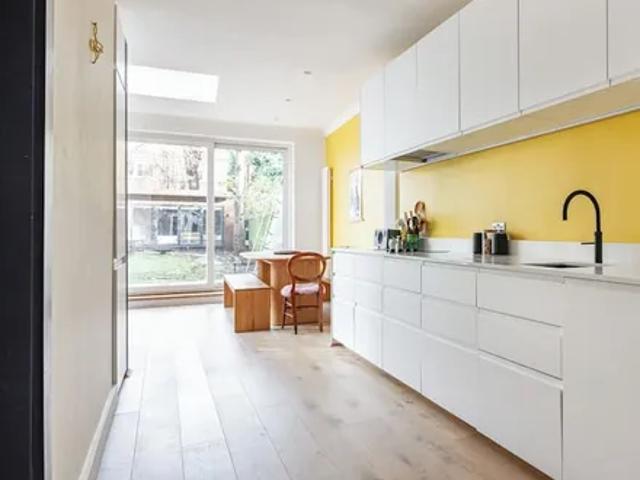 London, NW3 4NT, United Kingdom | 3 bed apartment for rent #160535309 | Rentberry