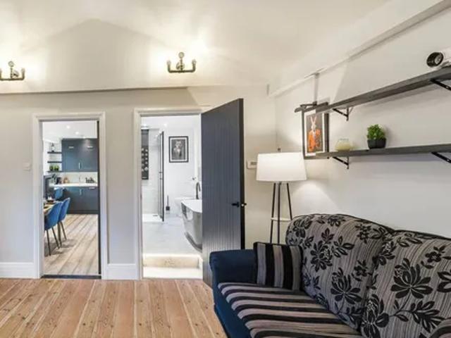 London, SE5 7SW, United Kingdom | 2 bed apartment for rent #165096039 | Rentberry