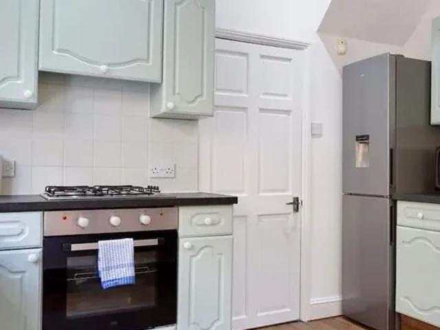 London, SE7 8DA, United Kingdom | 4 bed house for rent #168017629 | Rentberry