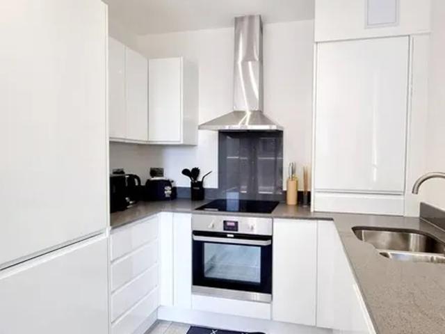 London, SE7 8LQ, United Kingdom | 2 bed apartment for rent #148736156 | Rentberry