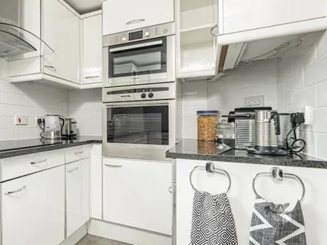 London, SE8 3JR, United Kingdom | 3 bed apartment for rent #114725139 | Rentberry