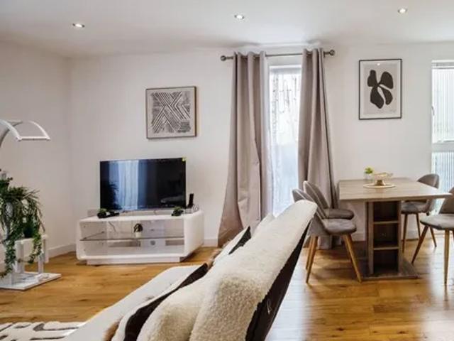 London, SE13 7FL, United Kingdom | 2 bed apartment for rent #166718187 | Rentberry
