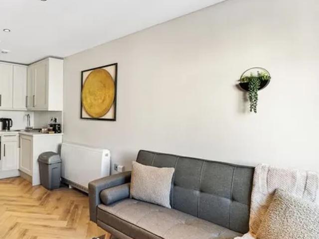 London, SE10 8PB, United Kingdom | 3 bed apartment for rent #168048988 | Rentberry