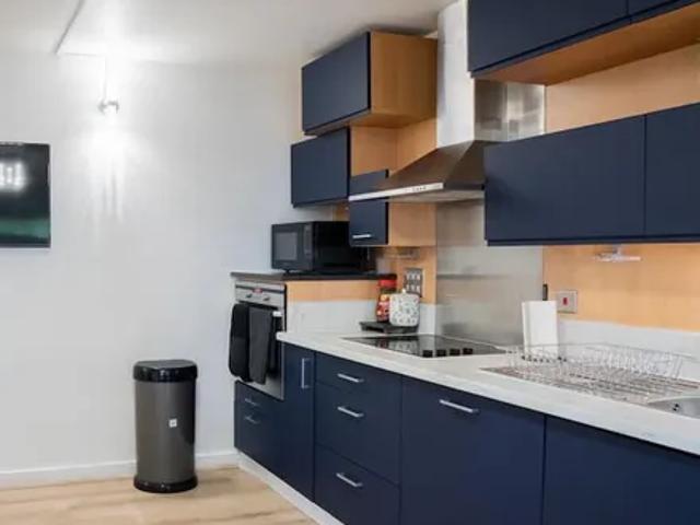 London, SE10 0BP, United Kingdom | 3 bed apartment for rent #167375063 | Rentberry