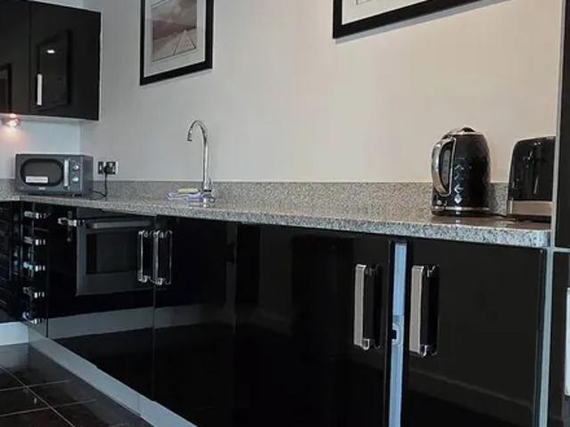 London, SE10 0BY, United Kingdom | 3 bed apartment for rent #165047807 | Rentberry