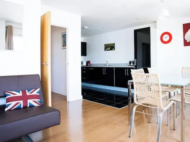 London, SE10 0FP, United Kingdom | 3 bed apartment for rent #165879409 | Rentberry