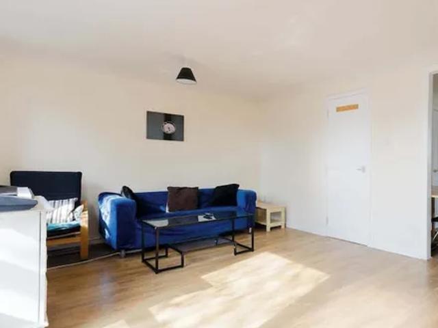 London, SE17 3JY, United Kingdom | 3 bed house for rent #121441678 | Rentberry