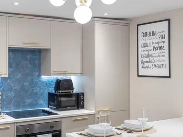 London, SE14 6EP, United Kingdom | 3 bed apartment for rent #135660892 | Rentberry