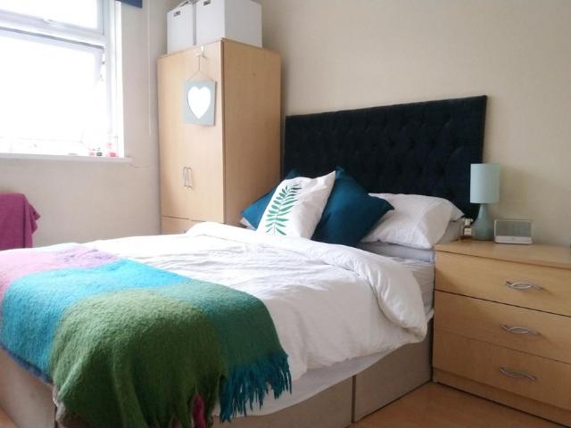 London SE14, 2 bed flat to rent, £1,600 pcm | PrimeLocation