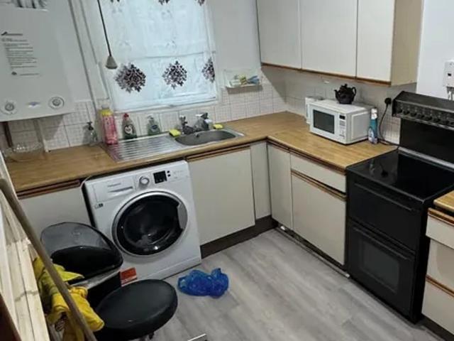 London, SE15 4UG, United Kingdom | 3 bed apartment for rent #161188169 | Rentberry