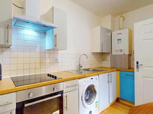 London, SE15 2NE, United Kingdom | 2 bed apartment for rent #168064967 | Rentberry