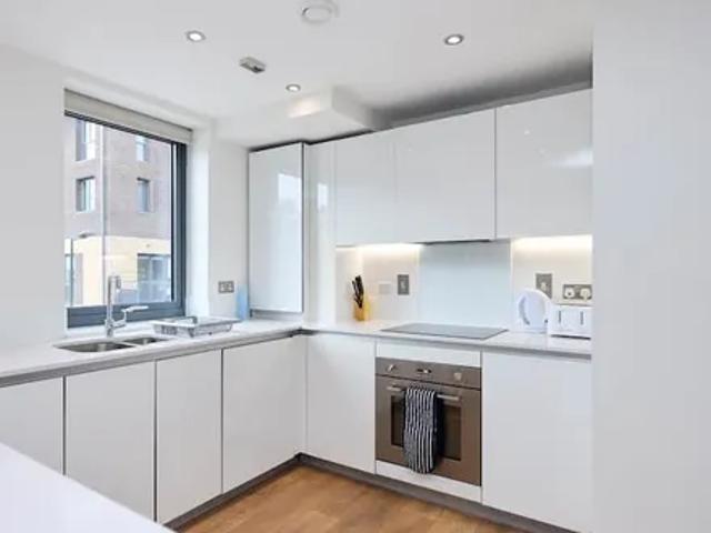 London, SE15 2UE, United Kingdom | 2 bed apartment for rent #165287242 | Rentberry