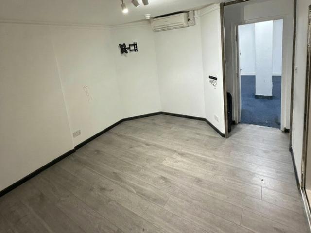 London SE15, Studio to rent, £1,100 pcm | PrimeLocation