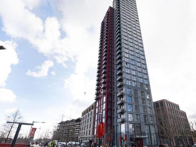 London SE16, 2 bed flat to rent, £3,250 pcm | PrimeLocation