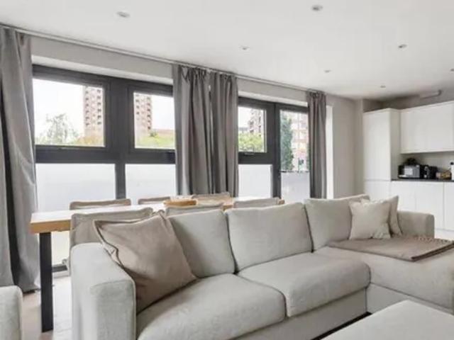 London, SE16 3LA, United Kingdom | 2 bed apartment for rent #165012620 | Rentberry