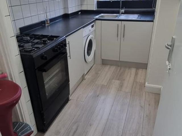 London SE1, 3 bed flat to rent, £4,000 pcm | PrimeLocation