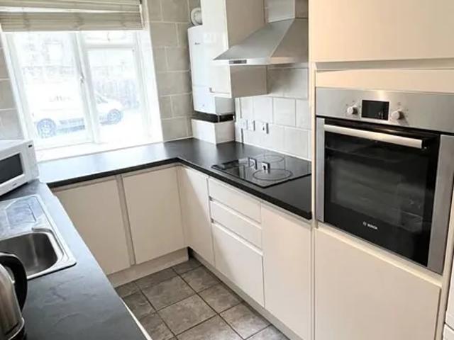 London, SE1 4YQ, United Kingdom | 3 bed apartment for rent #110365502 | Rentberry