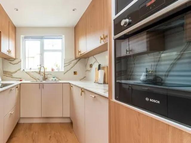 London, SE28 8HB, United Kingdom | 3 bed house for rent #100228197 | Rentberry