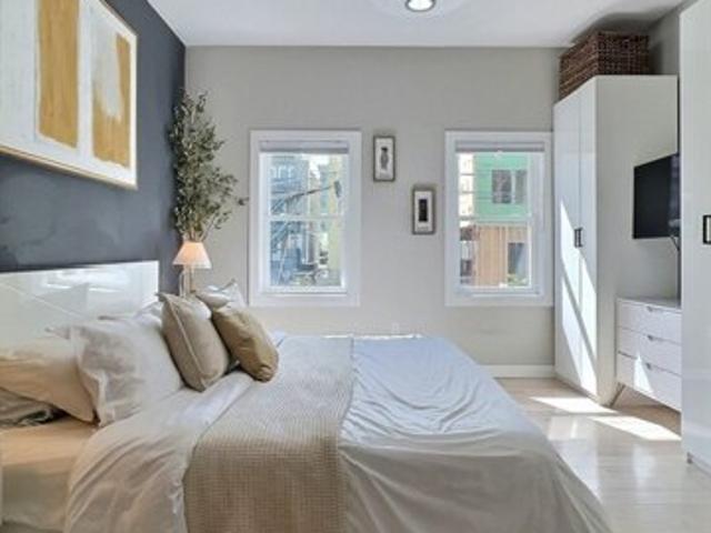 London St Unit,boston, Condo For Sale