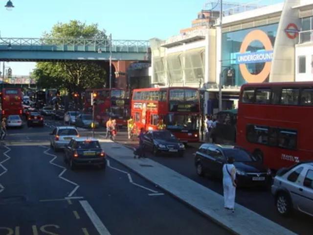 London, Stockwell, ENGLAND, GB | Room for rent #153215928 | Rentberry