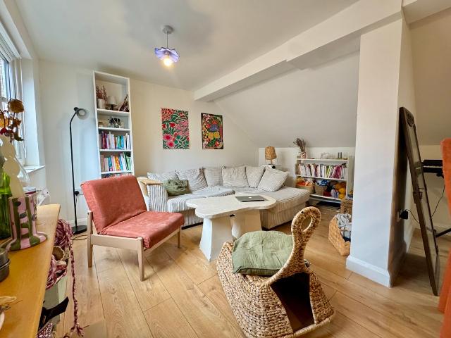 London Street, Norwich NR2, 2 bed flat to rent, £1,200 pcm | PrimeLocation