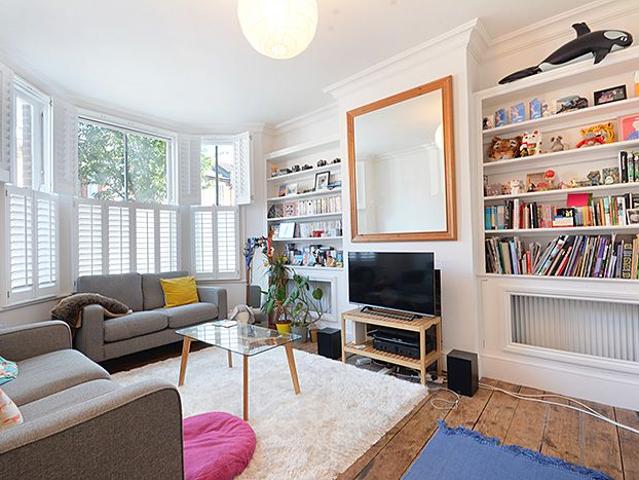 London SW4, 1 bed flat to rent, £1,950 pcm | PrimeLocation