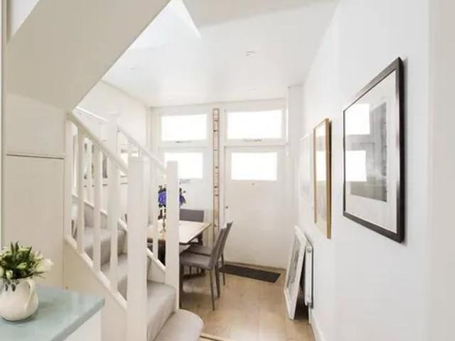London, SW5 0LE, United Kingdom | 2 bed house for rent #97925395 | Rentberry