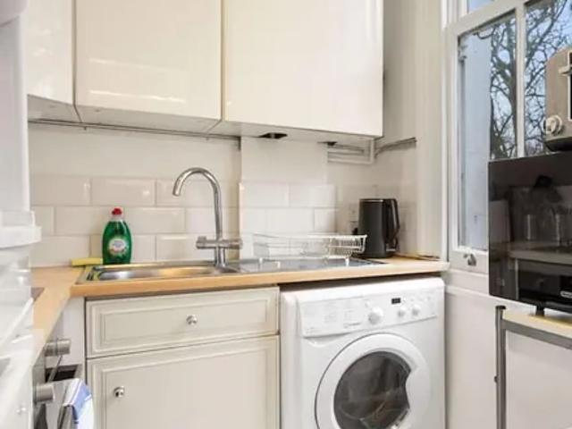 London, SW5 9EZ, United Kingdom | 2 bed apartment for rent #164716482 | Rentberry