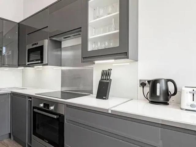 London, SW5 9PF, United Kingdom | 2 bed apartment for rent #152277688 | Rentberry