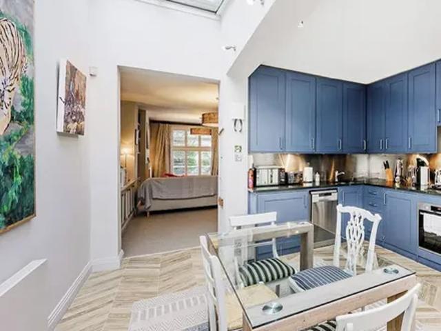 London, SW5 9RY, United Kingdom | 2 bed house for rent #96291908 | Rentberry