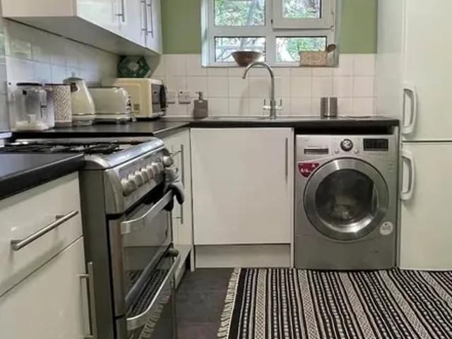 London, SW6 1NW, United Kingdom | 3 bed apartment for rent #167307385 | Rentberry