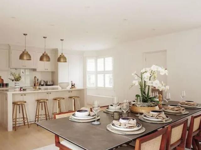 London, SW6 4JB, United Kingdom | 5 bed townhouse for rent #160283661 | Rentberry