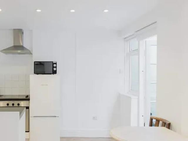 London, SW6 4SA, United Kingdom | 1 bed townhouse for rent #165055689 | Rentberry