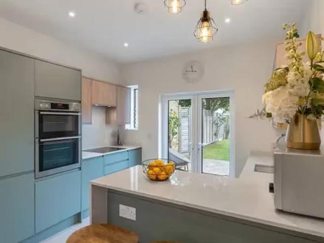 London, SW6 6PN, United Kingdom | 4 bed house for rent #166239260 | Rentberry