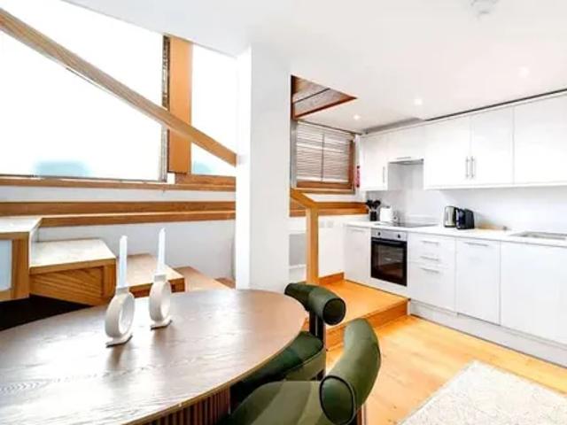 London, SW6 7DU, United Kingdom | 2 bed duplex for rent #165861593 | Rentberry