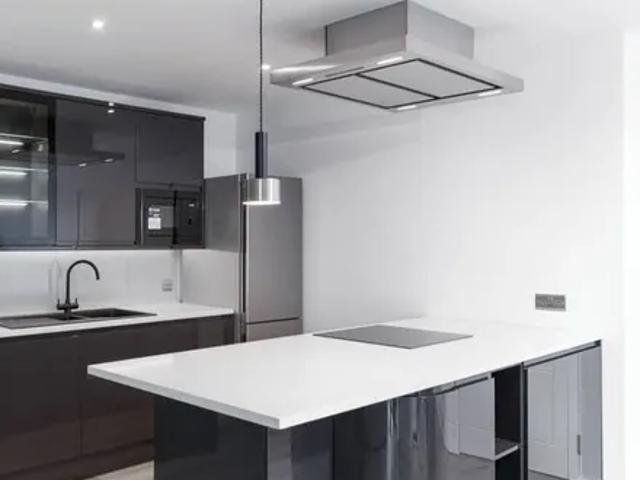 London, SW6 7EX, United Kingdom | 4 bed apartment for rent #147726734 | Rentberry
