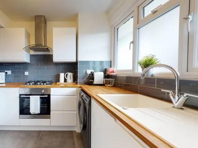 London, SW6 7QU, United Kingdom | 3 bed apartment for rent #96091191 | Rentberry