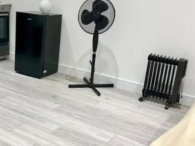 London, SW8 1AA, United Kingdom | Studio apartment for rent #165859522 | Rentberry