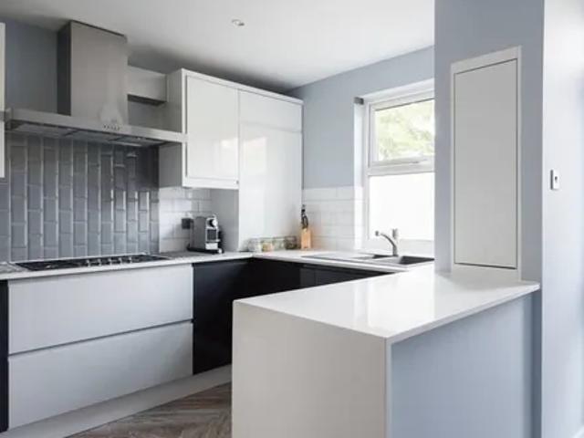 London, SW8 2UD, United Kingdom | 4 bed townhouse for rent #98252481 | Rentberry