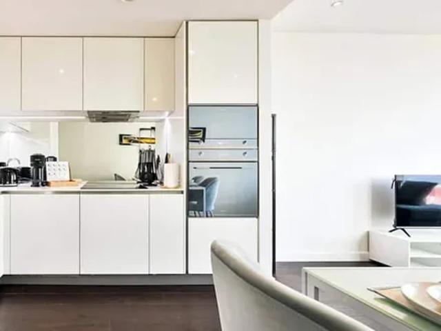 London, SW8 2LY, United Kingdom | 2 bed apartment for rent #130645207 | Rentberry